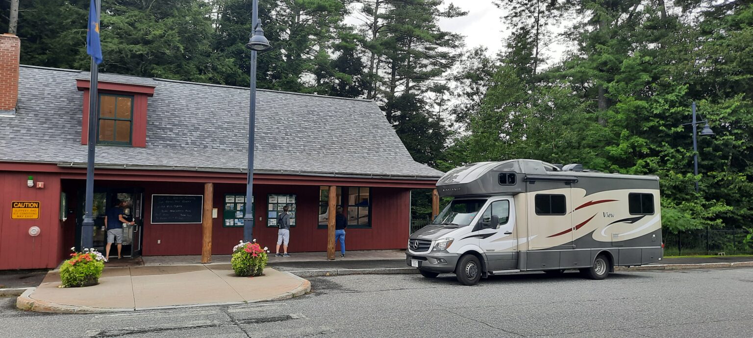 Quechee Gorge Visitor Center - Hartford Area Chamber of Commerce